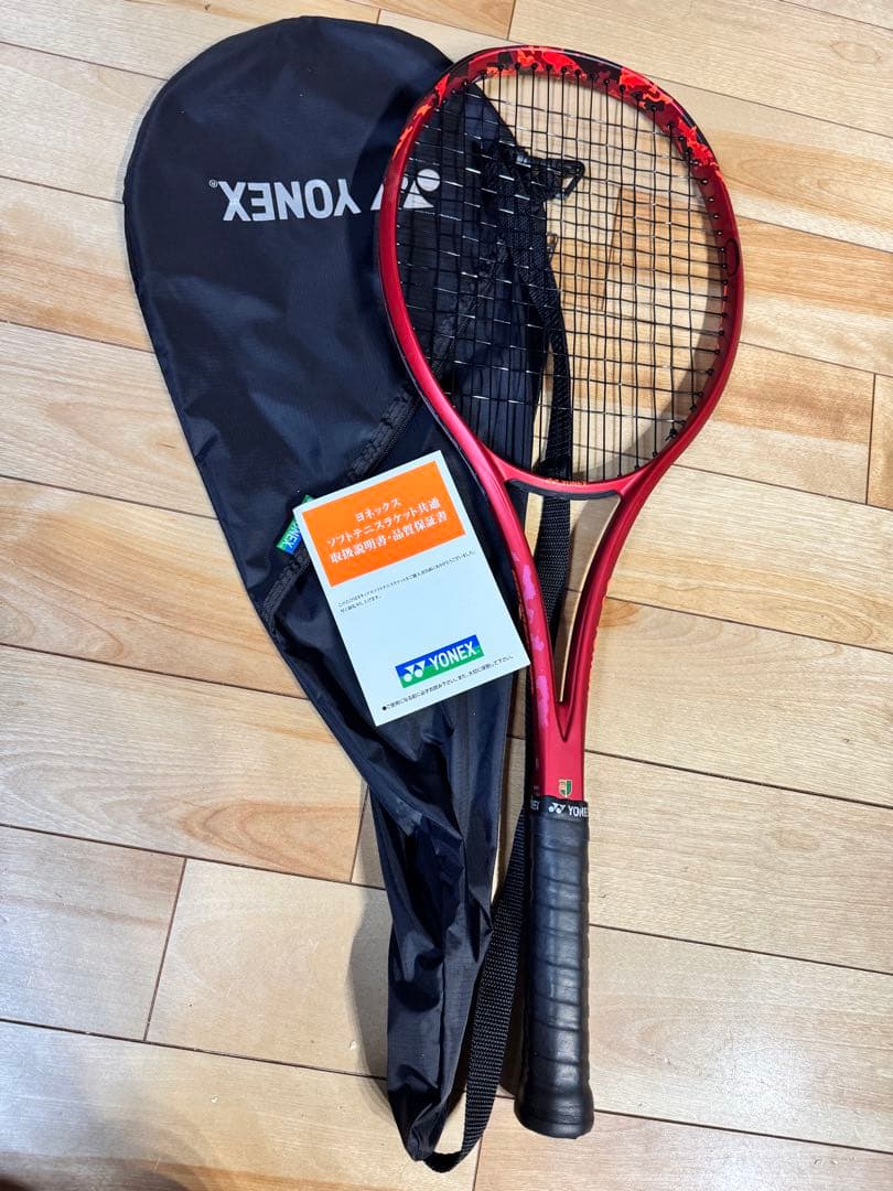 YONEX V.S. 軟式テニスラケット 赤