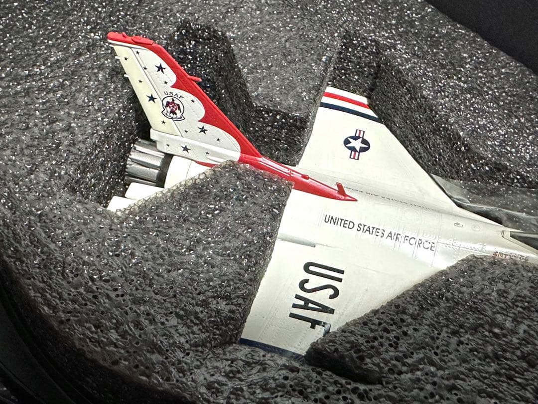 航空機・ヘリコプター Gemini Aces 1/72 F-16 Thunderbirds