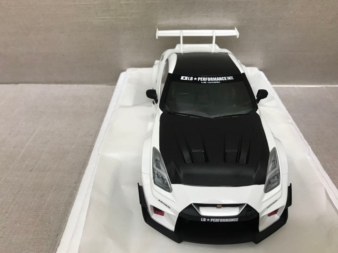 TOP SPEED 1/18 LB-Silhouette WORKS GT …