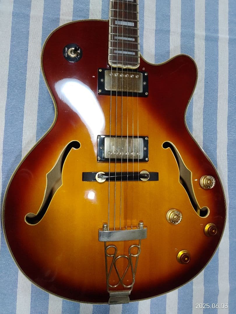 Epiphone Joe Pass Emperor Ⅱ 1990年代です。