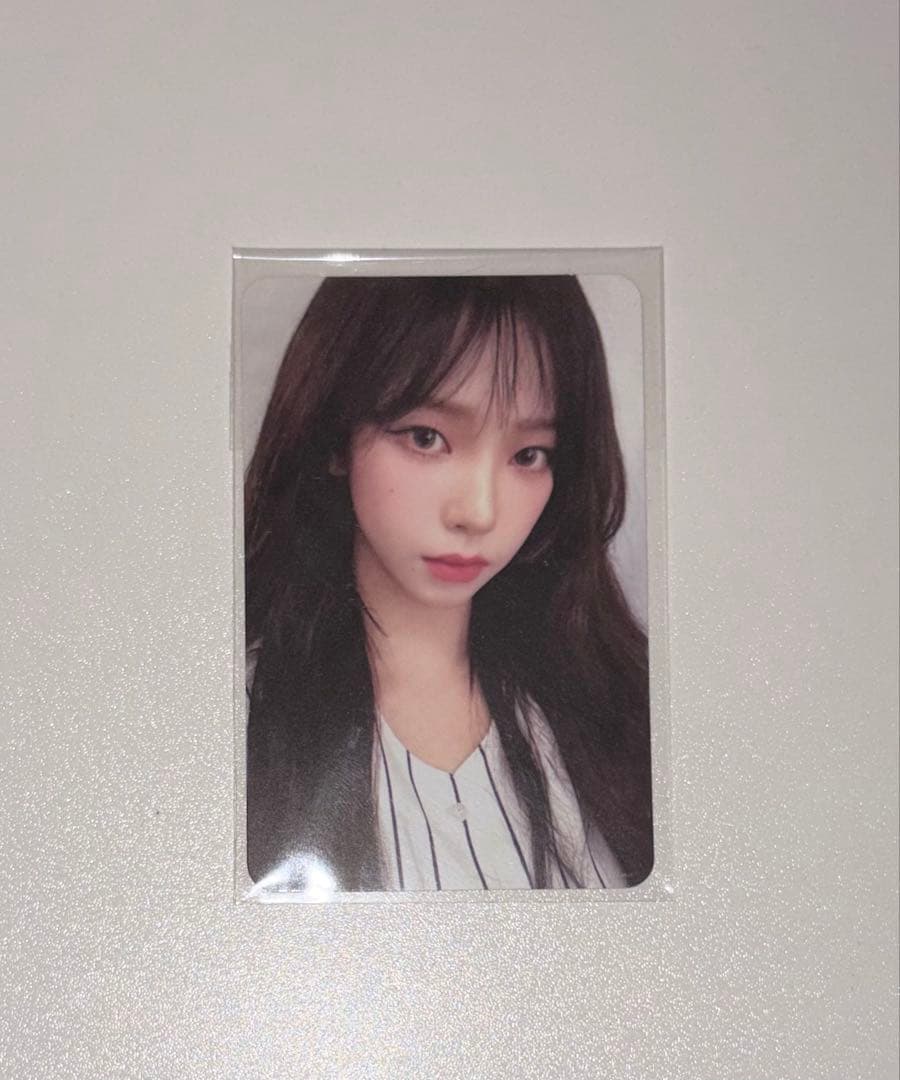 アイドル AESPA KARINA BASEBALL uniform