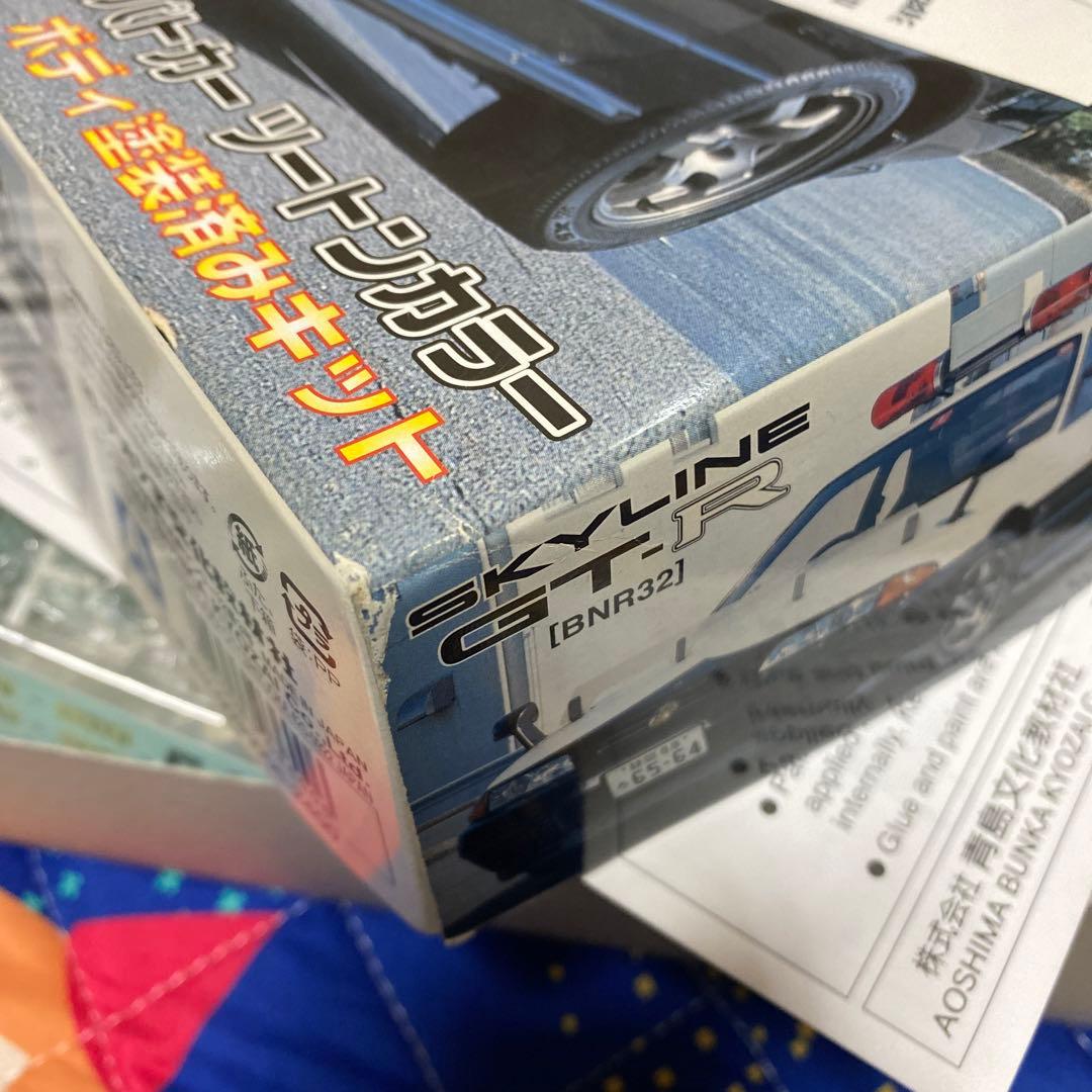 アオシマ 1/24 塗装済み　R32スカイラインGT-R