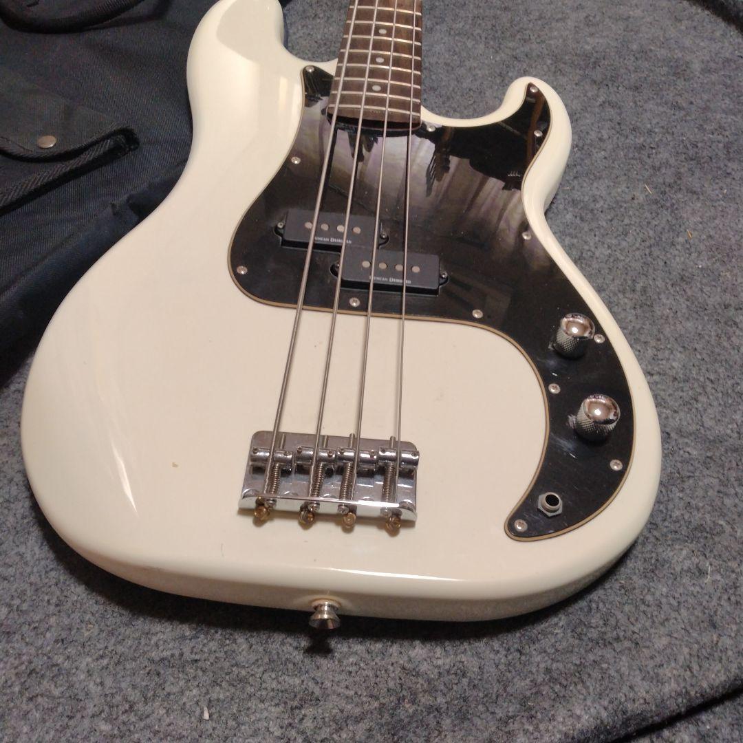ベース Squier Vintage Modified Precision Bass