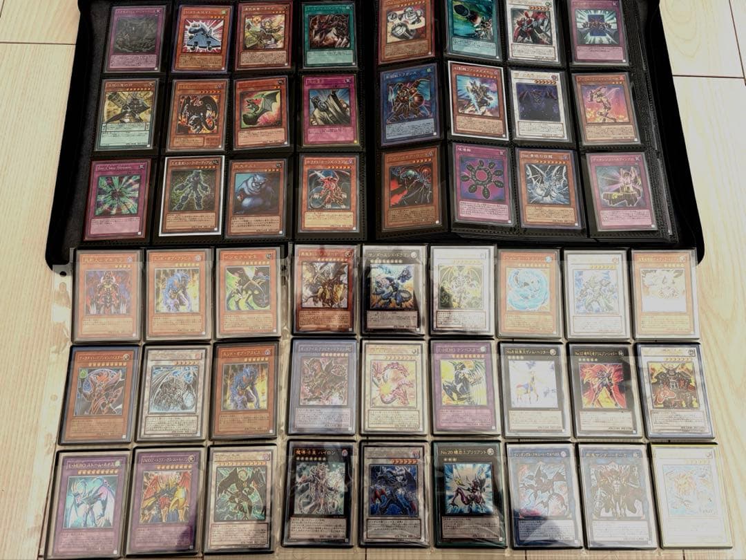 2000枚超！遊戯王カード　引退品　レリーフ多数