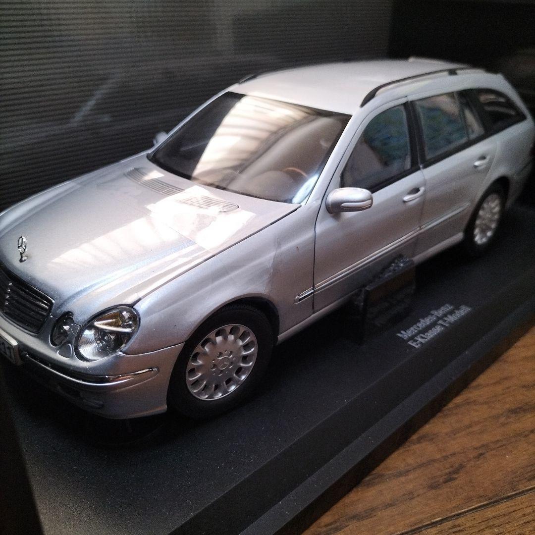 Mercedes-Benz E-Klasse T-Modell★1/18