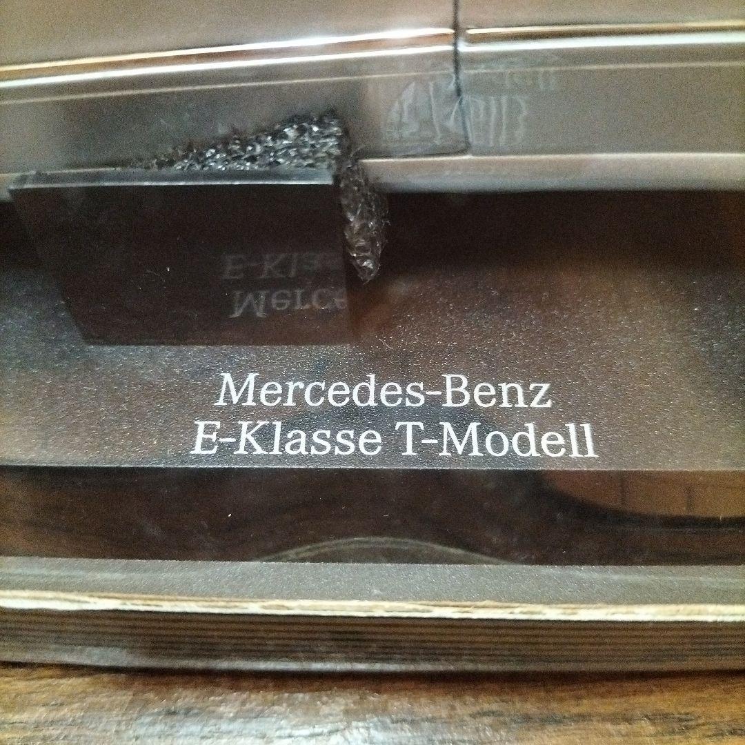 Mercedes-Benz E-Klasse T-Modell★1/18