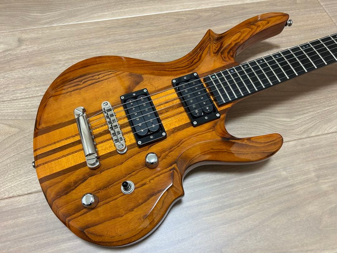 美品 EDWARDS E-RD-140NT レインディア ギター エボニー指板
