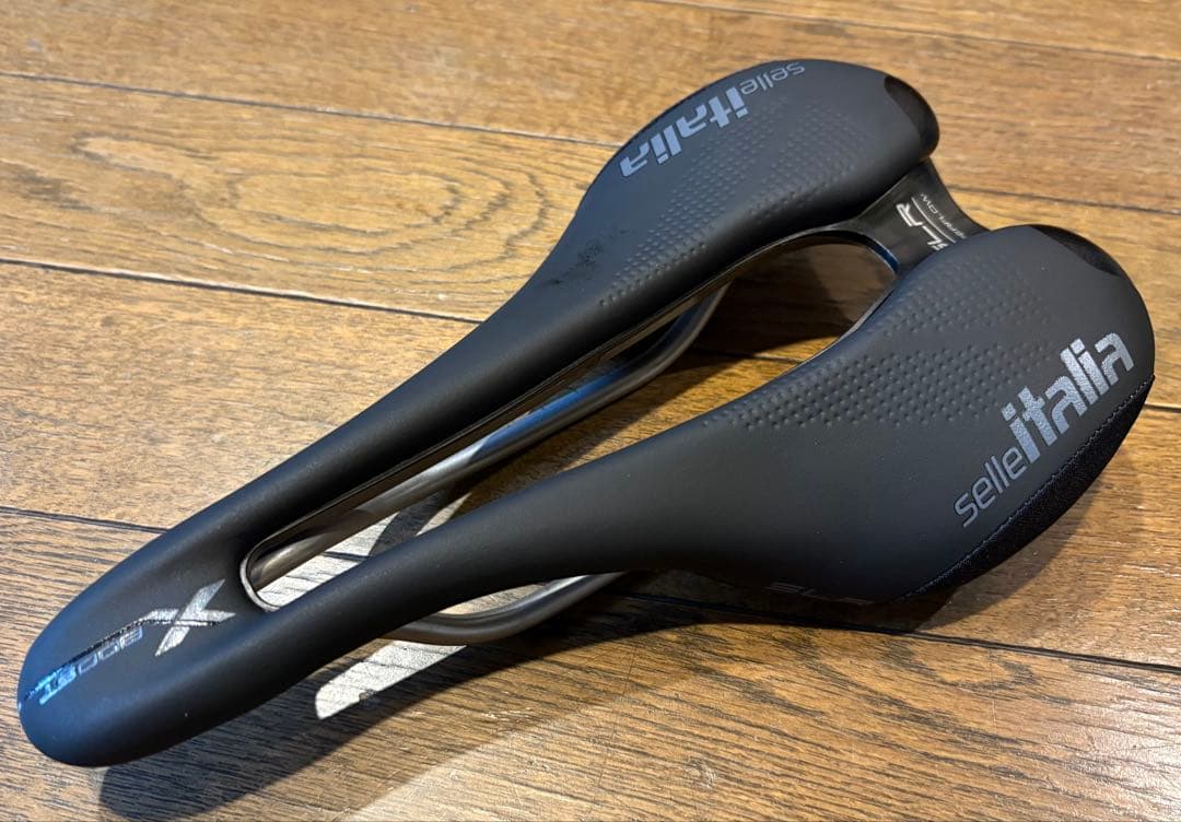 Selle ItaliaSLR BOOST Ti316 Superflow新品