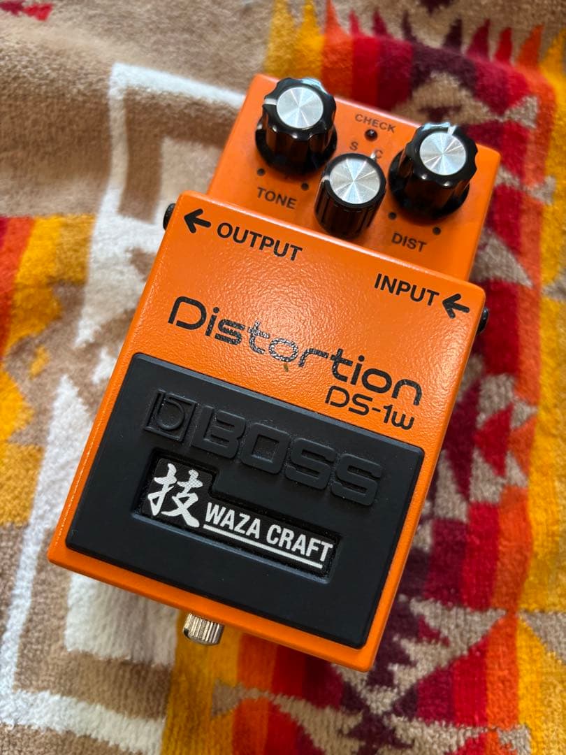 ギター BOSS DS-1w