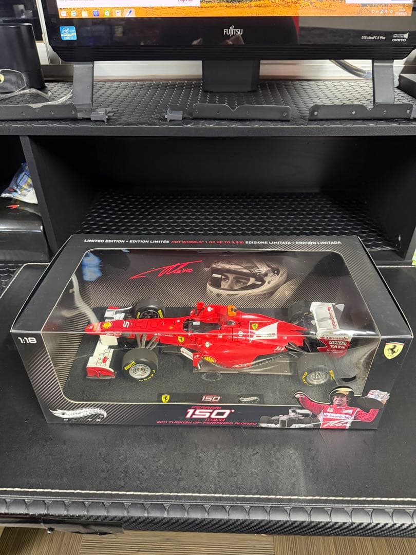 Ferrari F150 限定版 1:18ミニカー