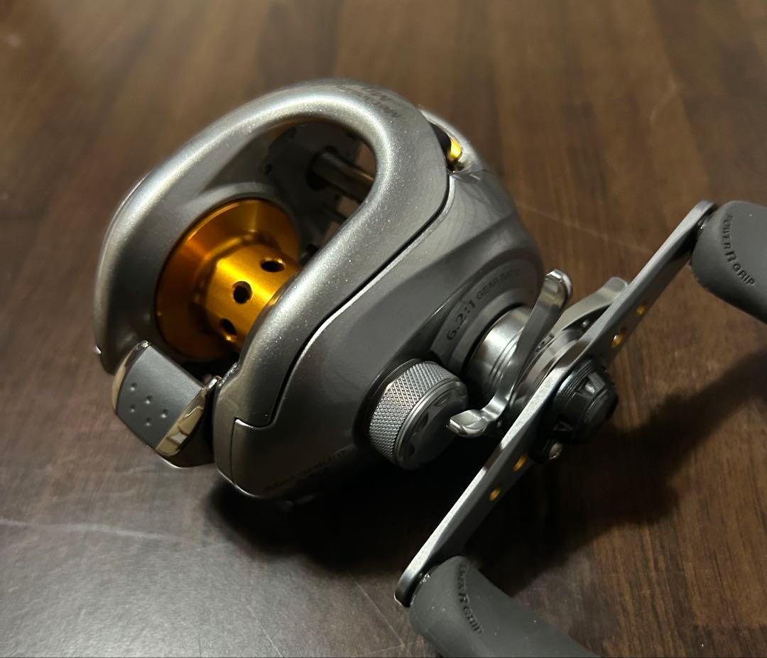 SHIMANO シマノ 07メタニウム MG（右）スペアスプール付き