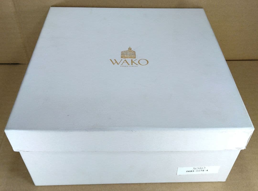 和光 WAKO 干支ガラス置物(馬,午）共箱 美品 金銀彩 クリスタルガラス 栞