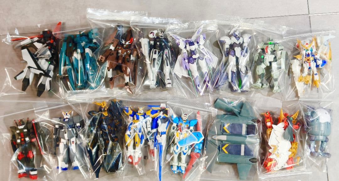 ガンプラ 組み立て済み ジャンク大量22体セット