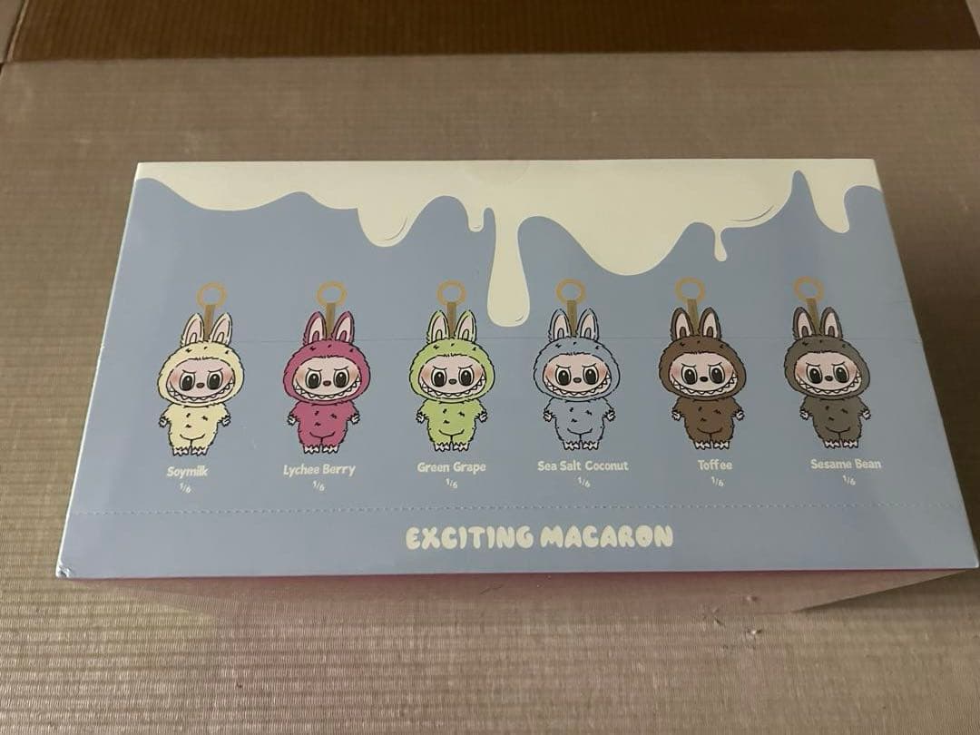 【新品・未開封】ラブブ　マカロンExciting Macaron