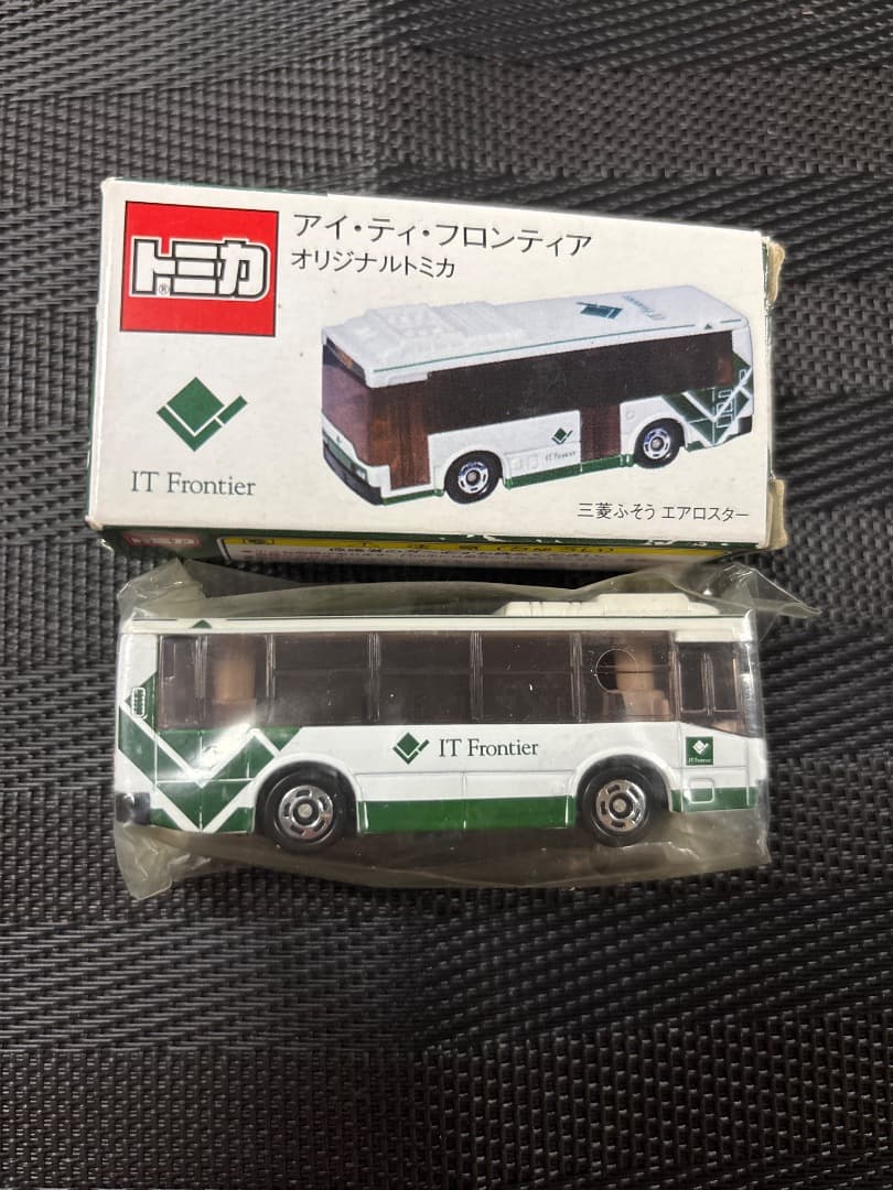 トミカ アイ・ティ・フロンティア ミニカー　箱付き　希少　レア