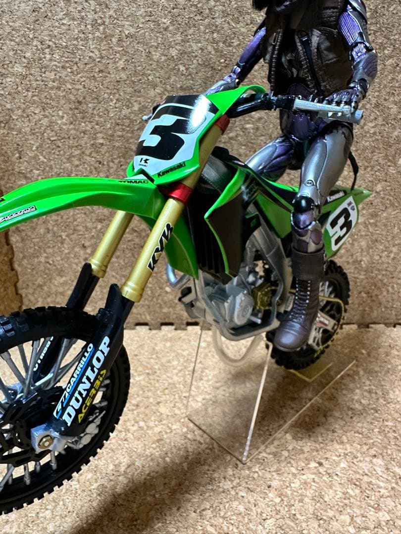 1/6 Kawasaki KX 450 モトクロスバイク