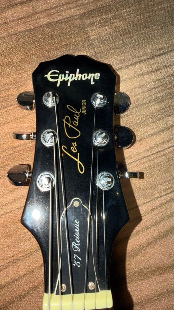 特別価格！レア！ コリーナ製 Epiphone Les Paul Jr CS