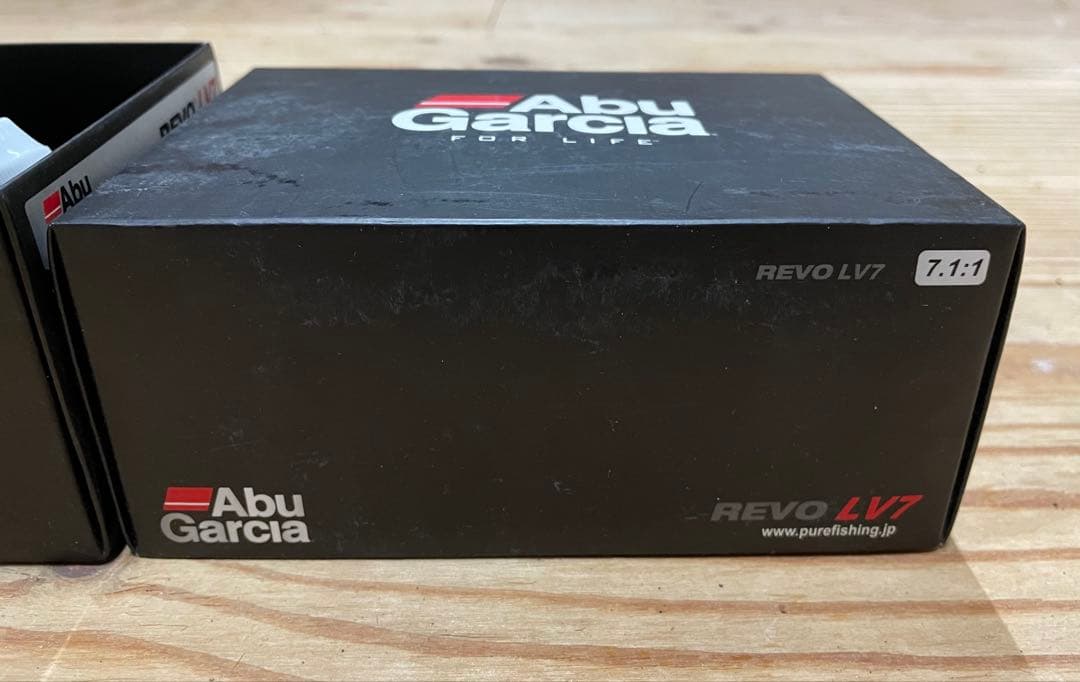 Abu Garcia REVO LV7 ベイトリール