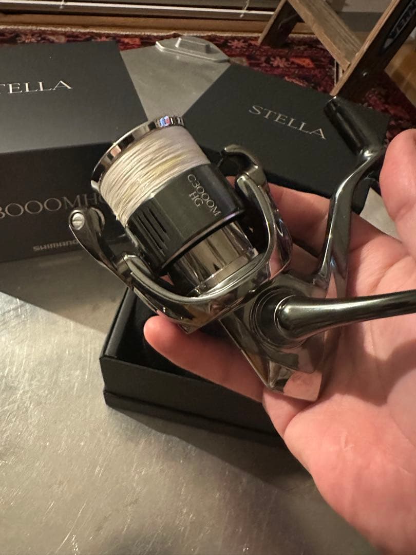 SHIMANO STELLA C3000MHG スピニングリール　22ステラ