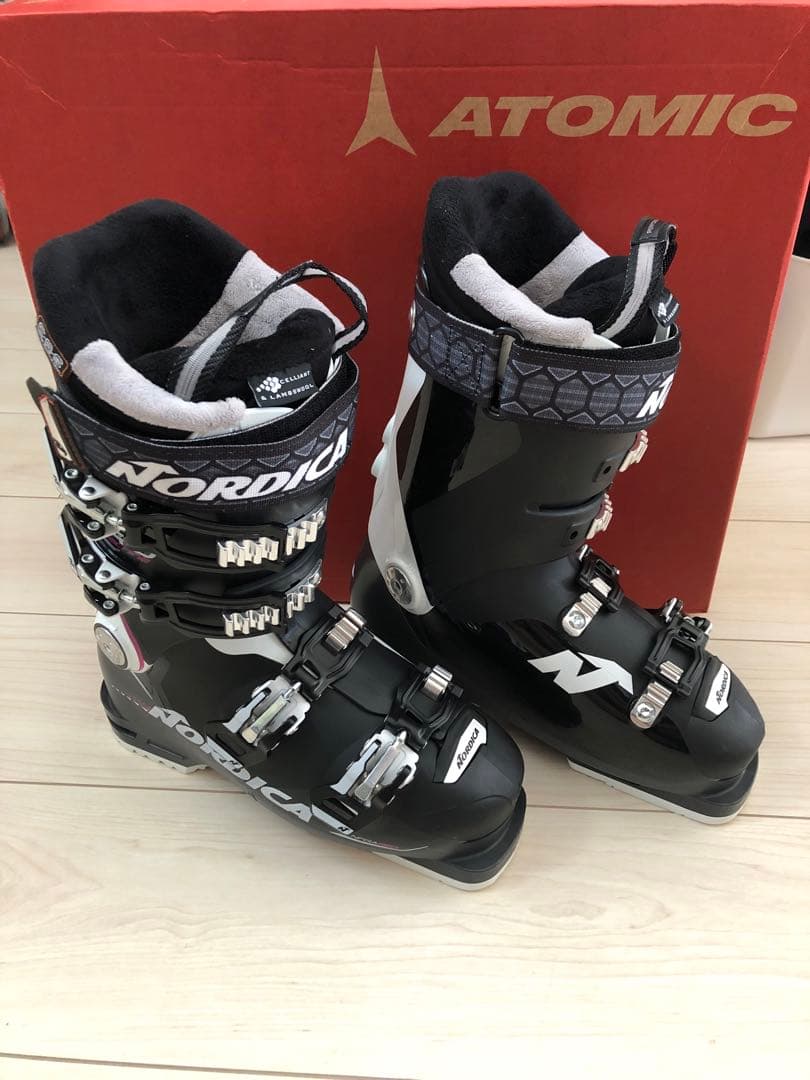 Nordica スキーブーツ レディース ブラック系 23〜23.5cm