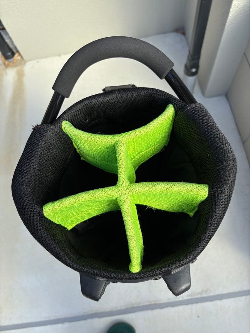 ニューバランス　キャディーバッグ