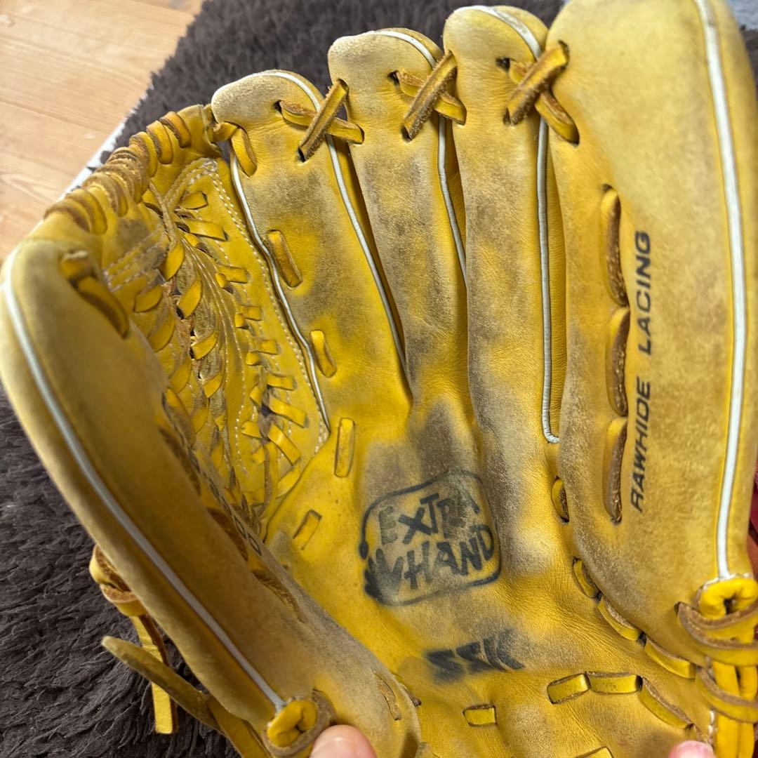 子供用　SSKグローブ RAWLINGS XTRAHAND 2色セット