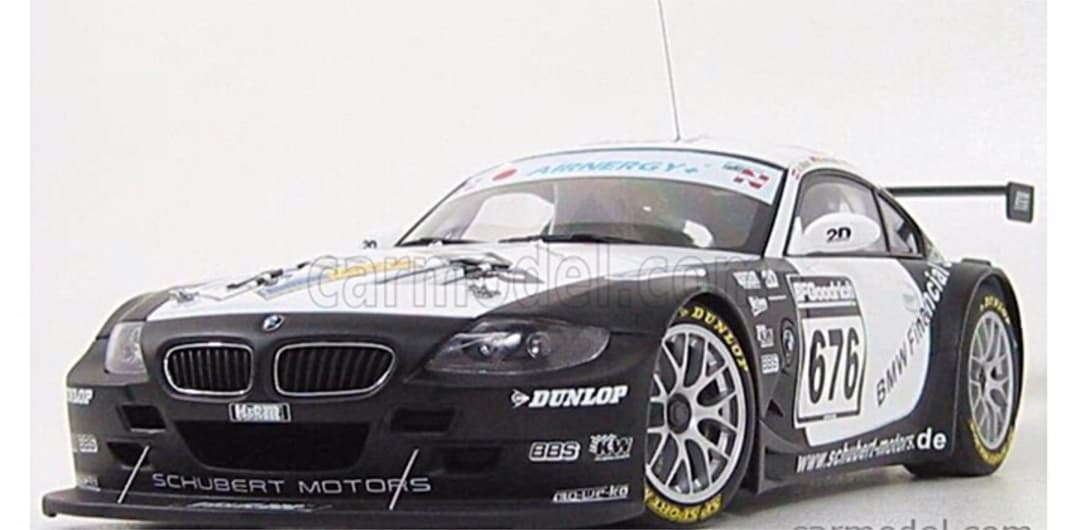 #オートアート AUTOart 1/18  Z4 クーペ シューベルト