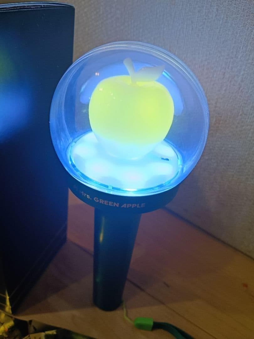 ミセス☆MGAOfficialLightStick☆金テープ２ｍタンブラーセット