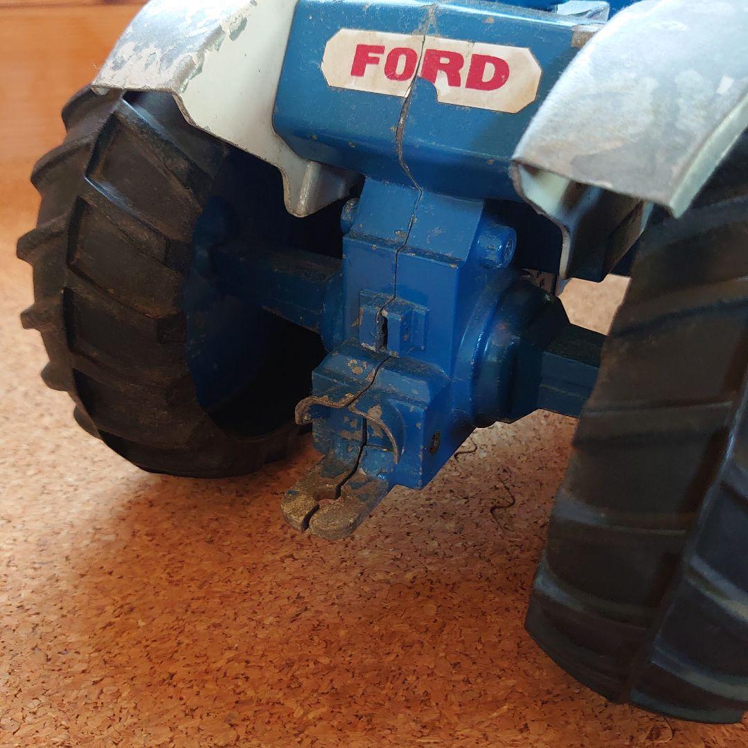 Ford 8600 Tractor トラクター ビンテージ