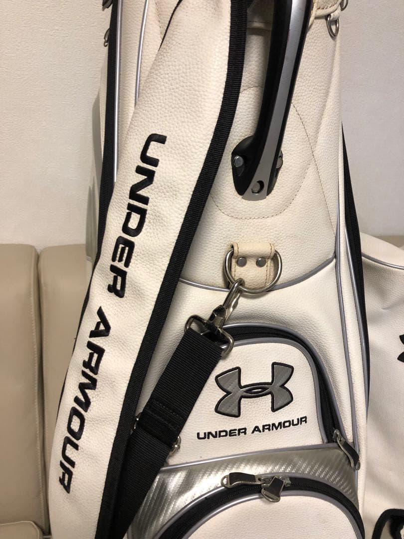 【送料込み】廃盤希少品UNDER ARMOUR キャディバッグ ホワイト 9型