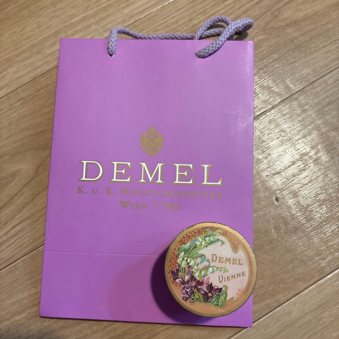 デメル　スミレの花の砂糖漬け45g　Demel