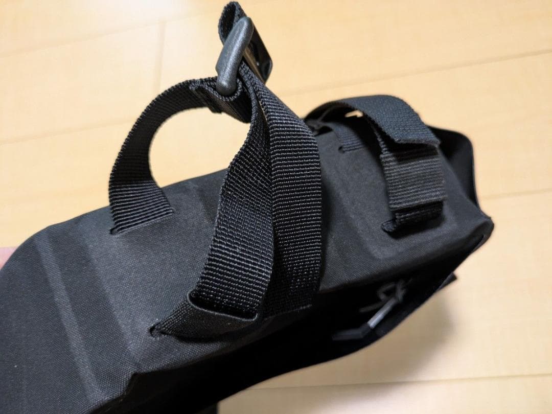 APIDURA フレームバッグ RACING FRAME PACK 4L