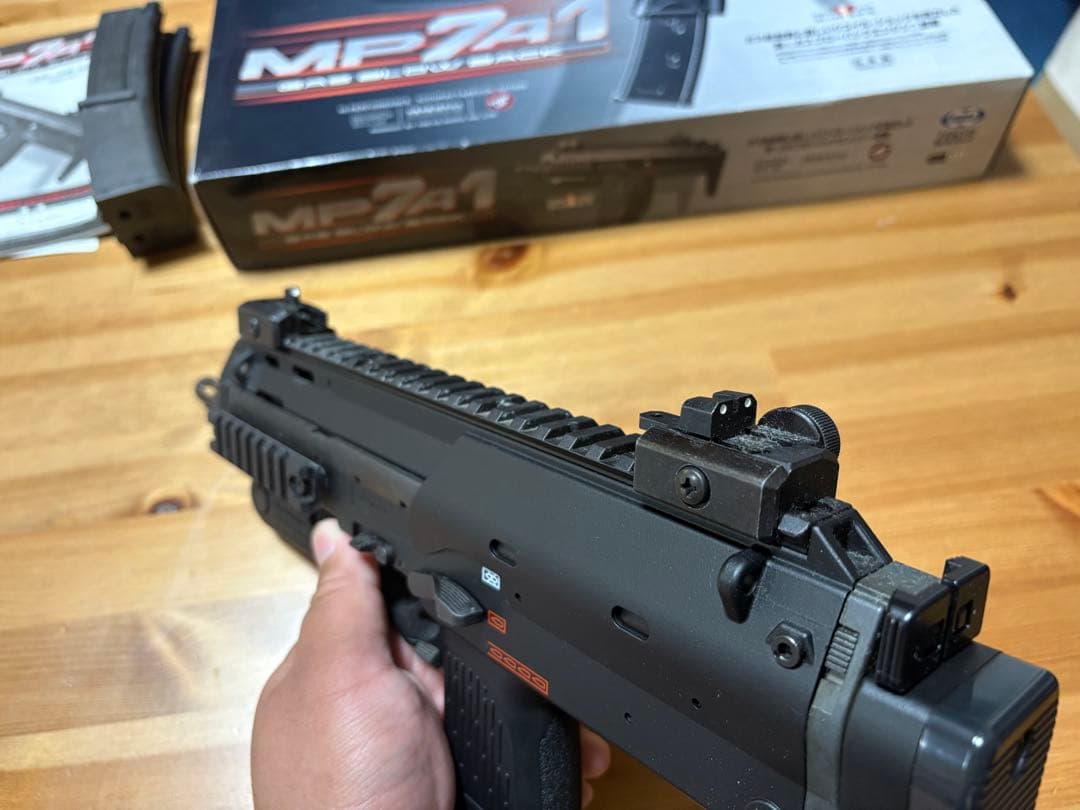 東京マルイ MP7A1 ガスブローバック マガジン2本