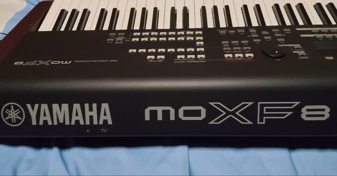 Yamaha moXF8 シンセサイザー 88鍵