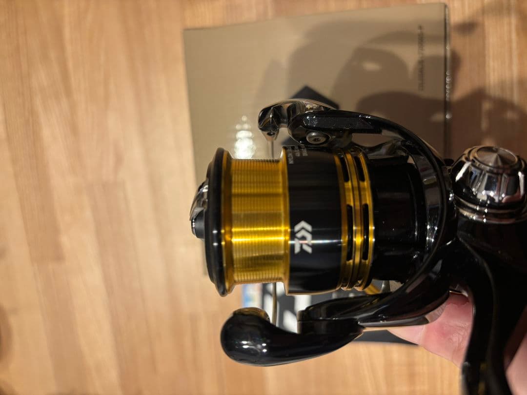 【未使用】DAIWA 23レガリス LT2000S-P