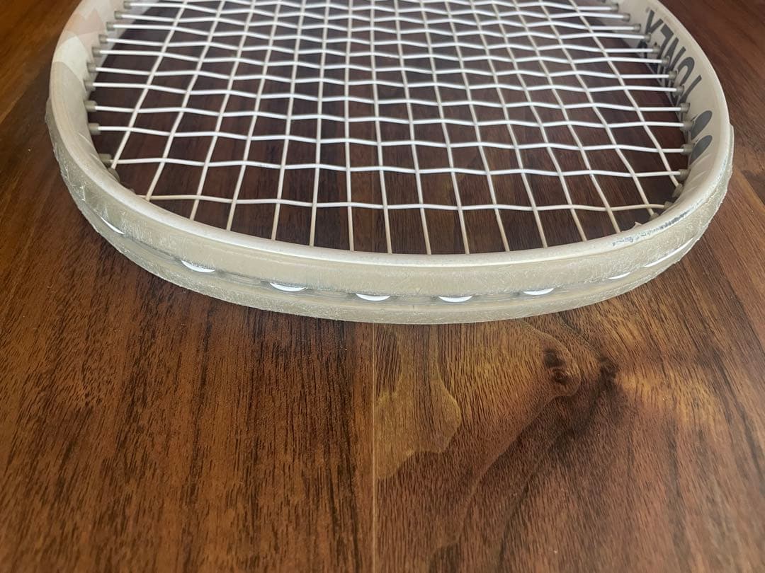 【美品】YONEX VCORE 100 サンドベージュ G2
