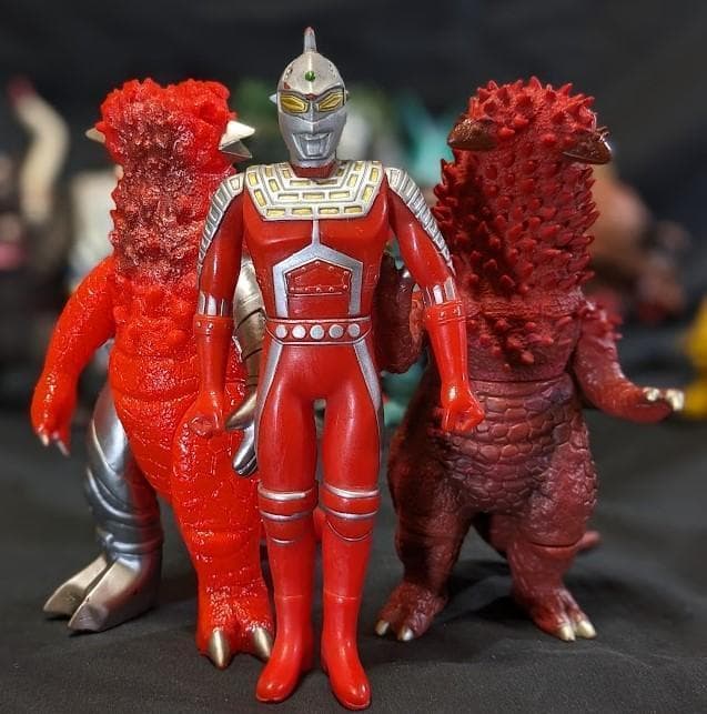 ウルトラセブン＆登場怪獣・宇宙人（バンダイ）ソフビ37体セット＋４