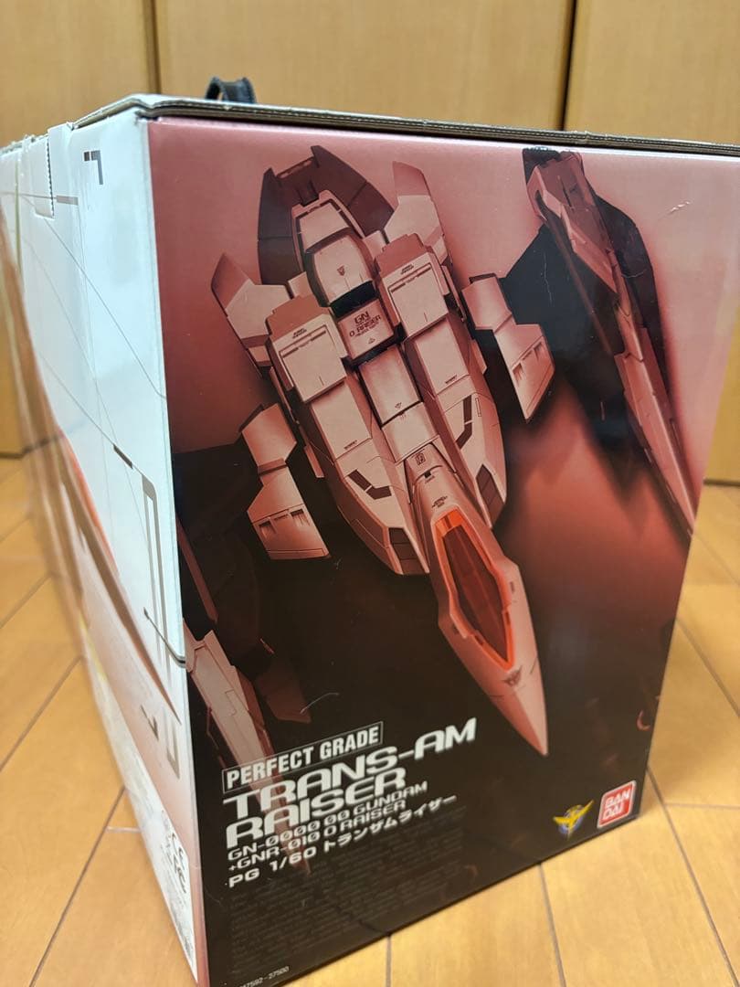 新品　未開封　機動戦士ガンダム00 トランザムライザー PG 1/60