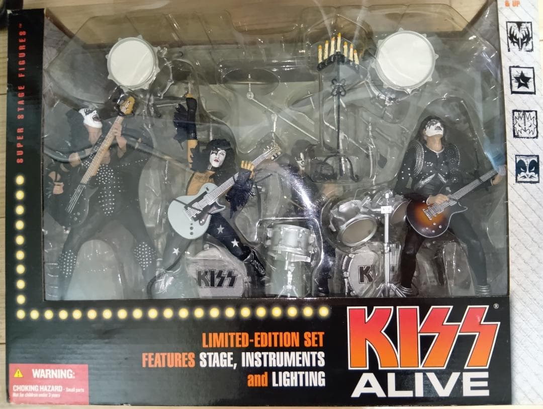 McFALANE TOYS KISS ALIVE フィギュア