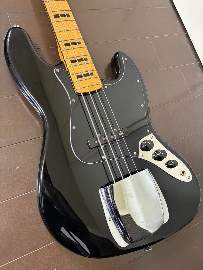 Squier ClassicVibe JazzBass スクワイヤージャズベース