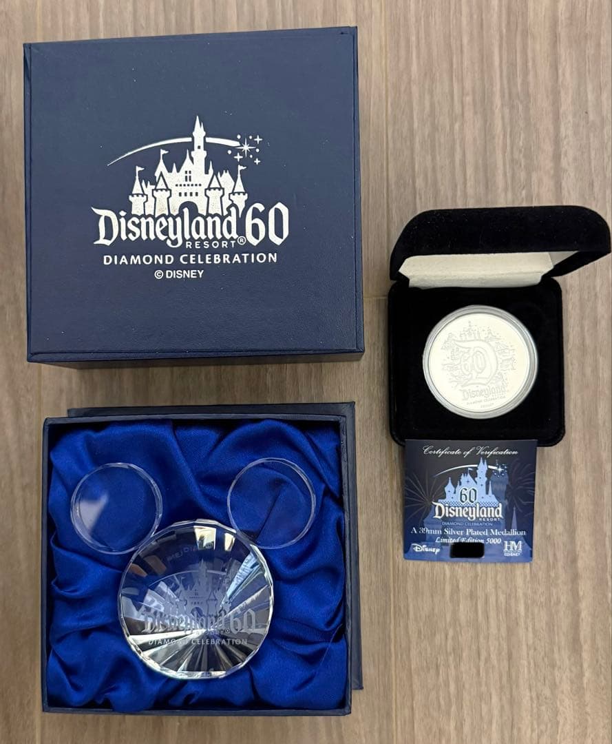 60th Disneyland Diamond Celebrationメダル