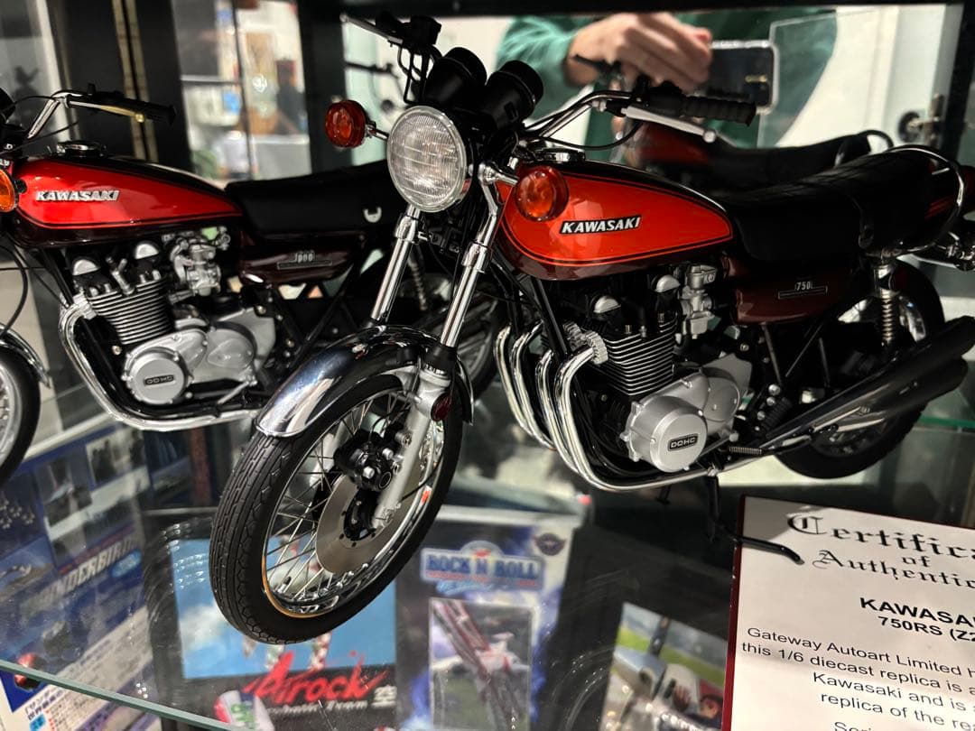 KAWASAKI Z1.Z2 1/6 ミニチャンプス.オートアート　2台セット