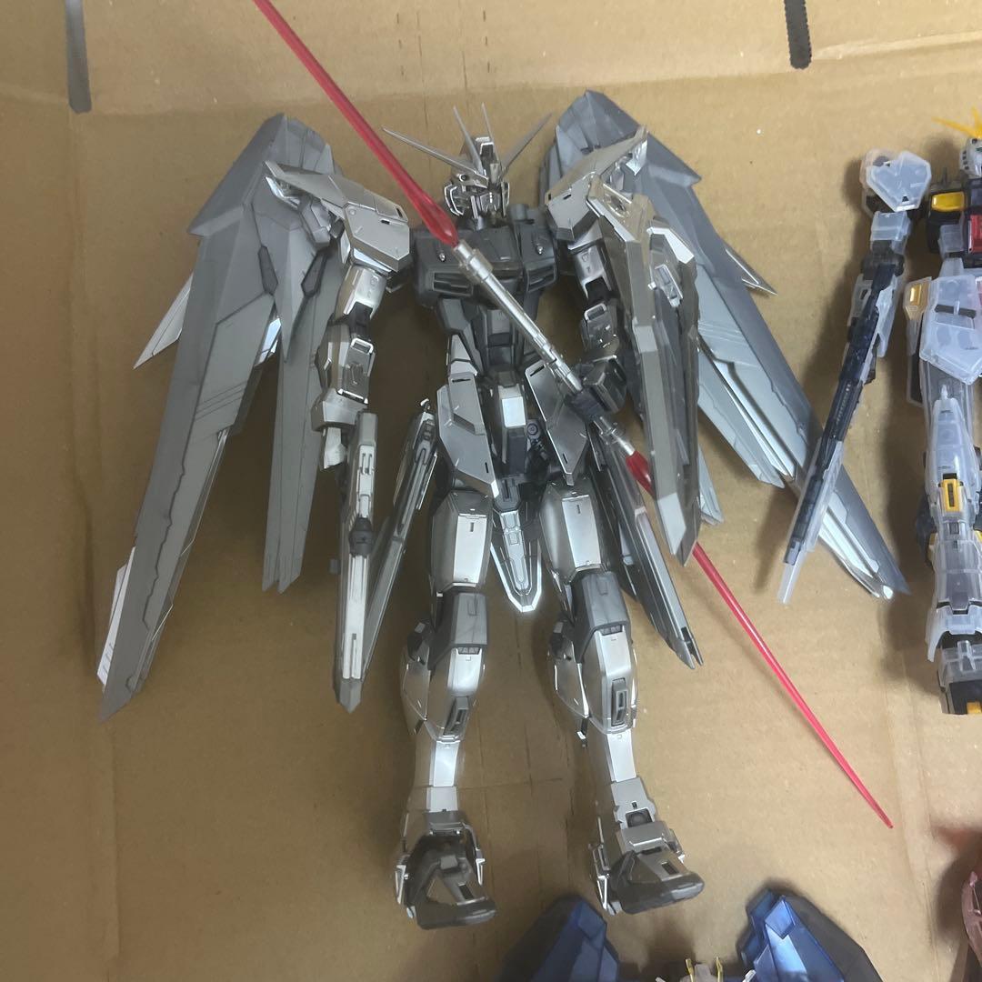 限定ガンダムプラモデルセット