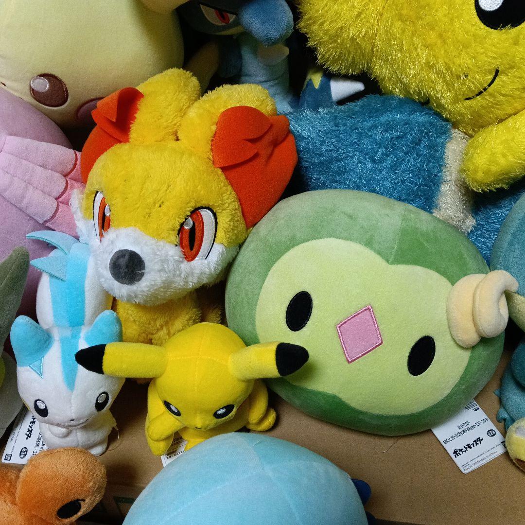 ポケモン　プライズ　ぬいぐるみ　まとめ売り　ピカチュウ　ヒトカゲ