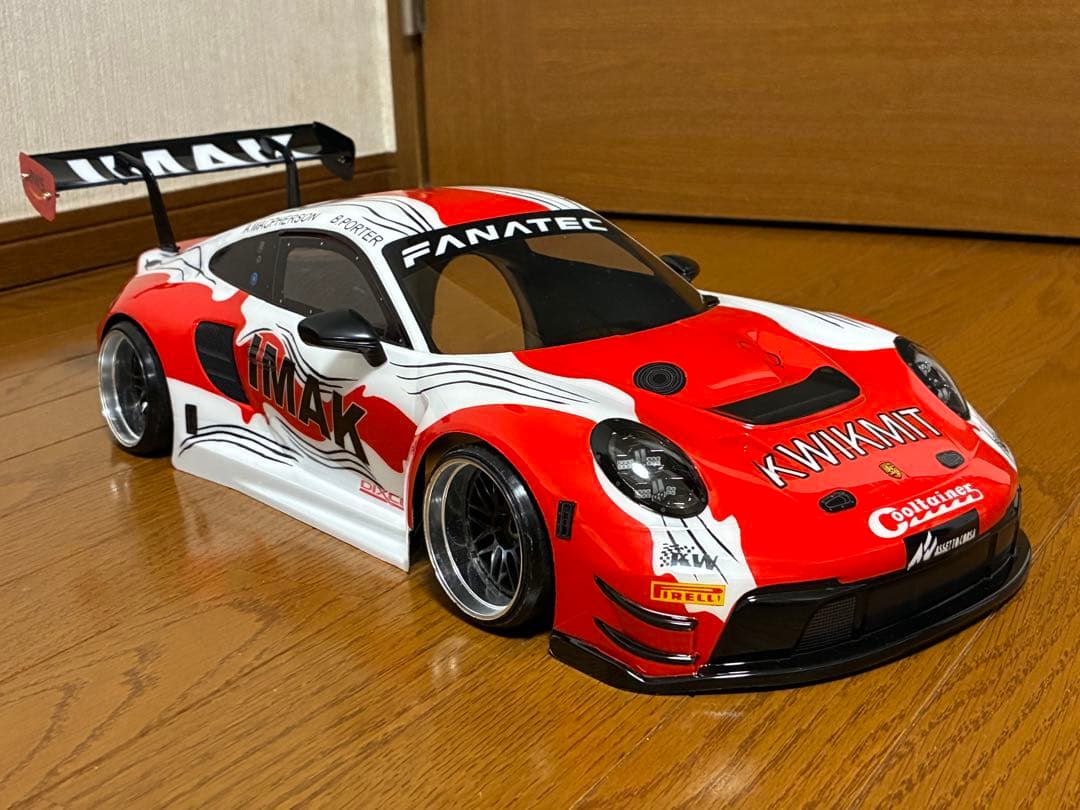 タミヤポルシェ911GT3R（992）AMACモータースポーツ仕様