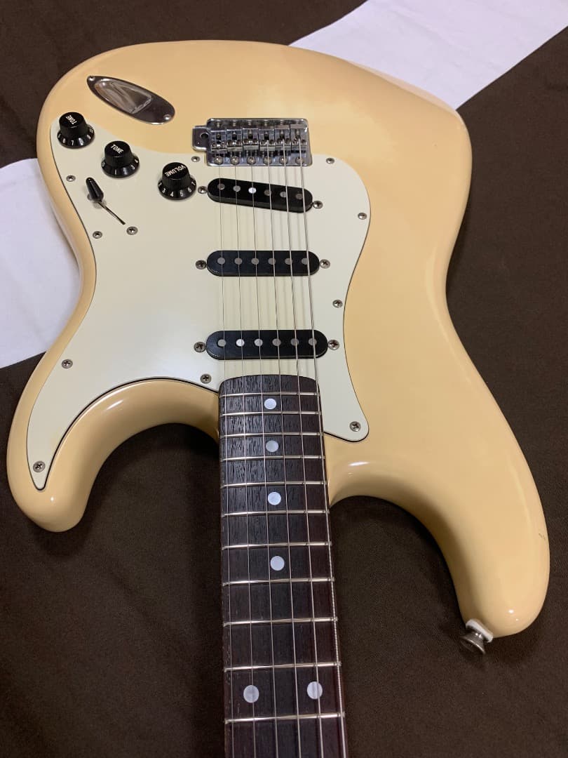 ギター Fender ST72-55 (E Serial/1986)