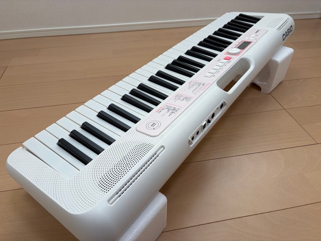 カシオトーン　Casiotone LK-320
