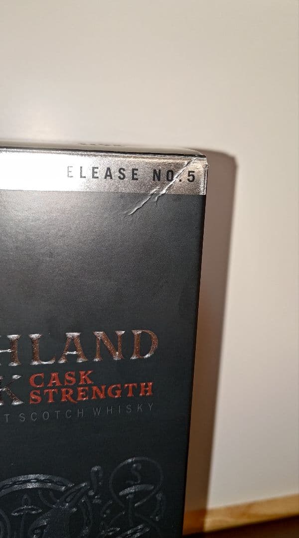 ウイスキー HIGHLANDPARK CASK STRENGTH RELEASE NO. 5