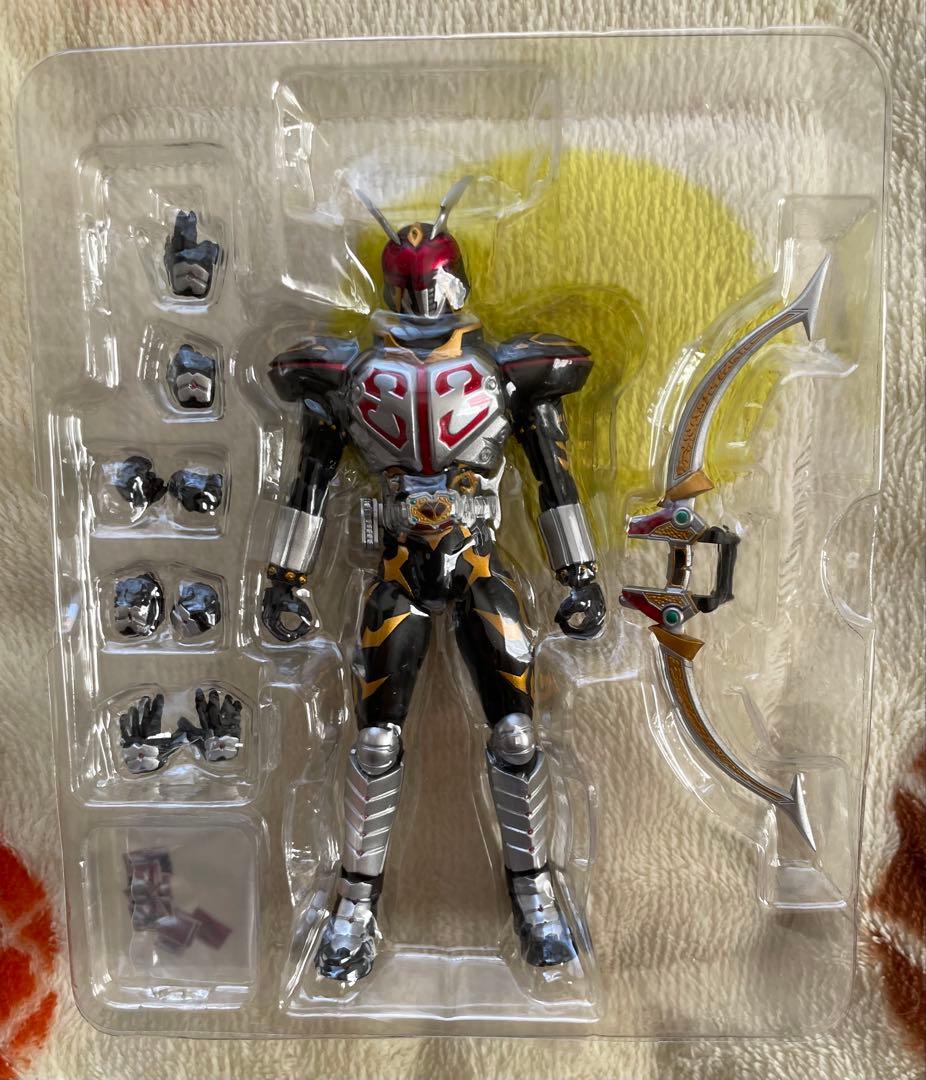 S.H.Figuarts 仮面ライダーカリス シャドーチェイサー セット