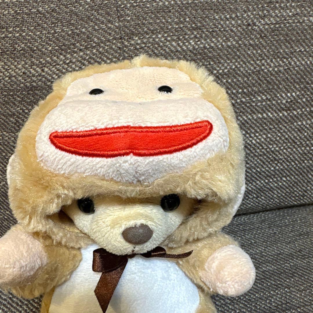 くまが猿の着ぐるみを着た　ぬいぐるみ　縦17×14cm